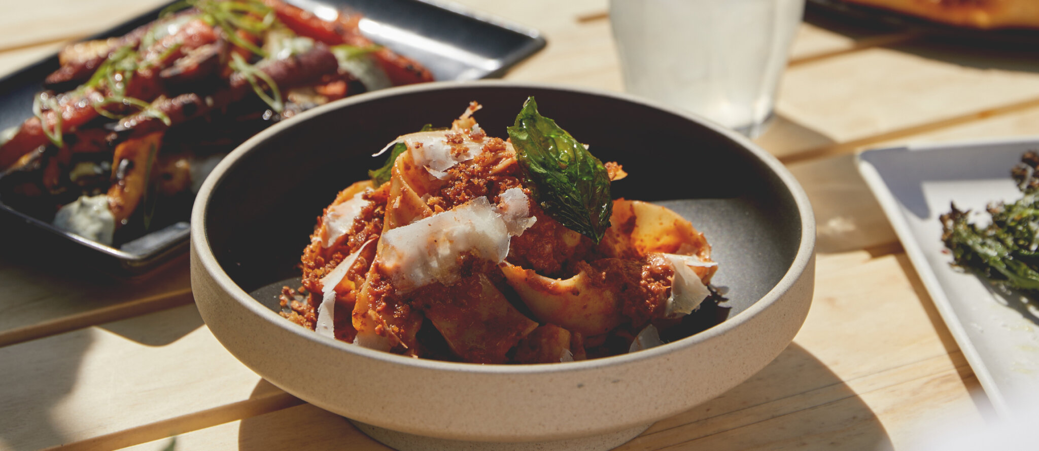 The Best Beer, Pizza & Vibes | King Taps Restaurants